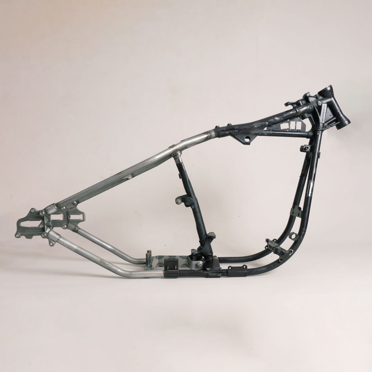 Big Twin Evo Weld-On Hardtail with Cast Axle Plates – Krispy Choppers